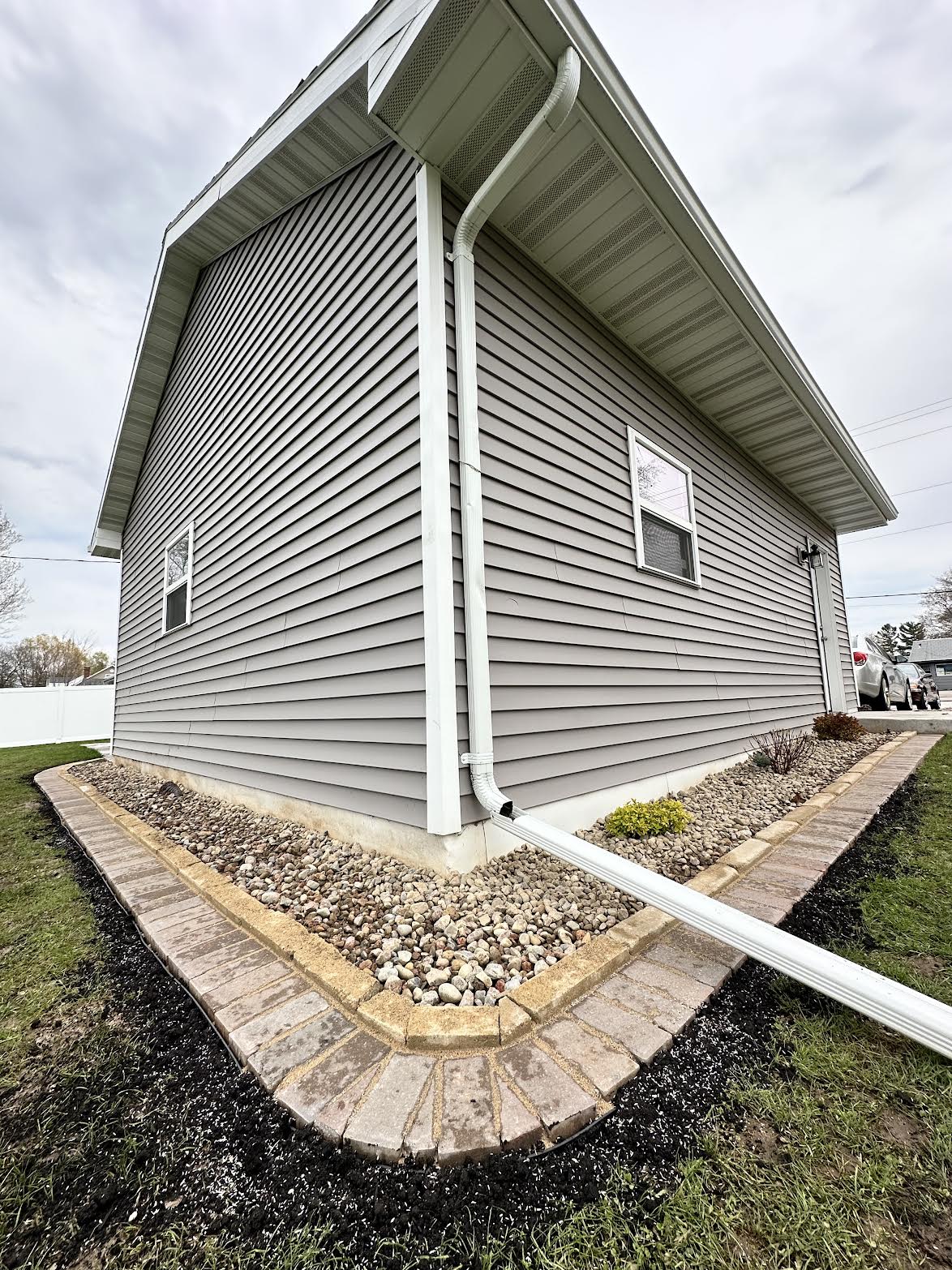 Landscape Edging – Landscaping in De Pere | Precision Property Works LLC